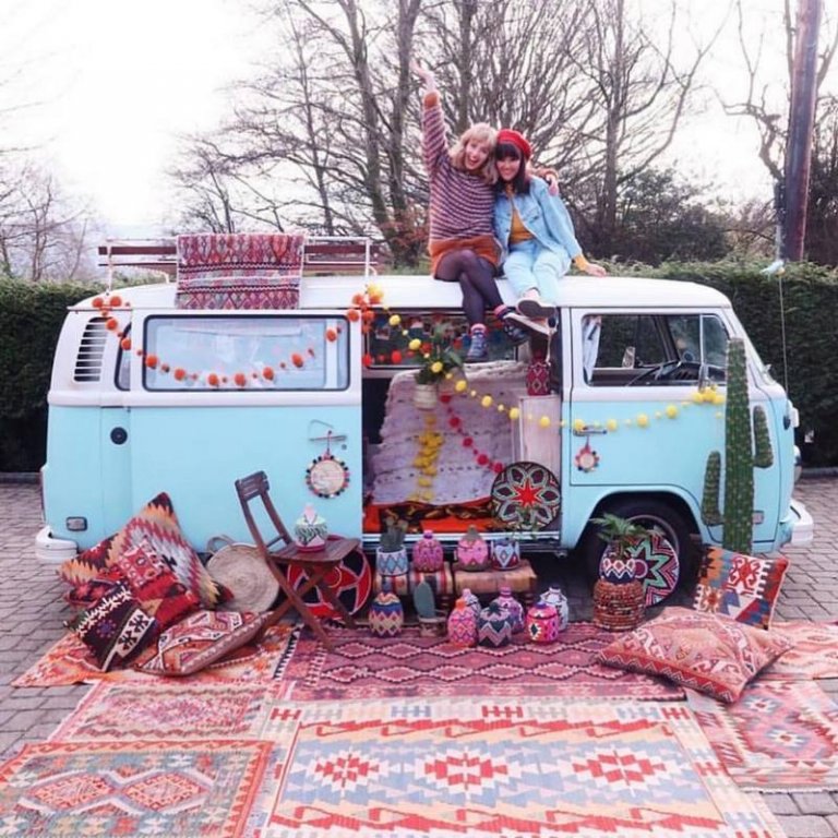 Charming Ideas for Modern Hippie Lifestyle | Hippie Boho Style